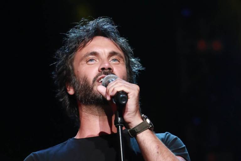 Nek, Laura non c'è: il testo, il significato, a chi è dedicata