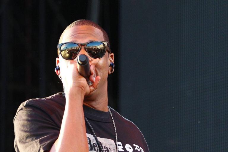 Chi è Jay-Z, il rapper di New York che canta Forever Young