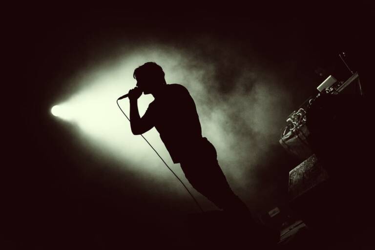 Chi è Matthew, il cantante e chitarrista di Amici - Zerouno TV Music ...