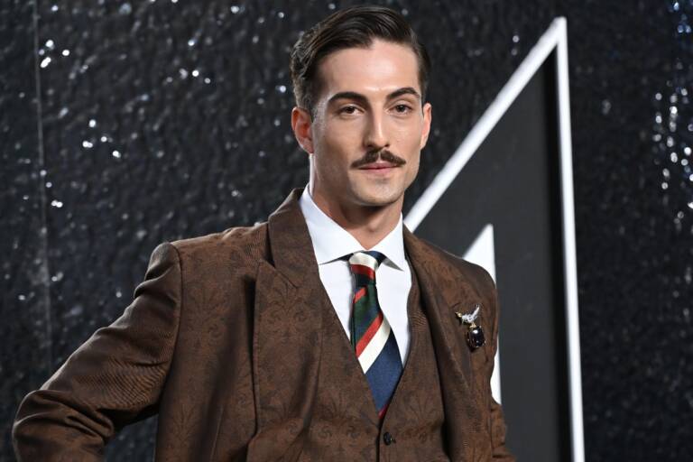 "Una fan ha bevuto il mio sudore": la confessione di Damiano David